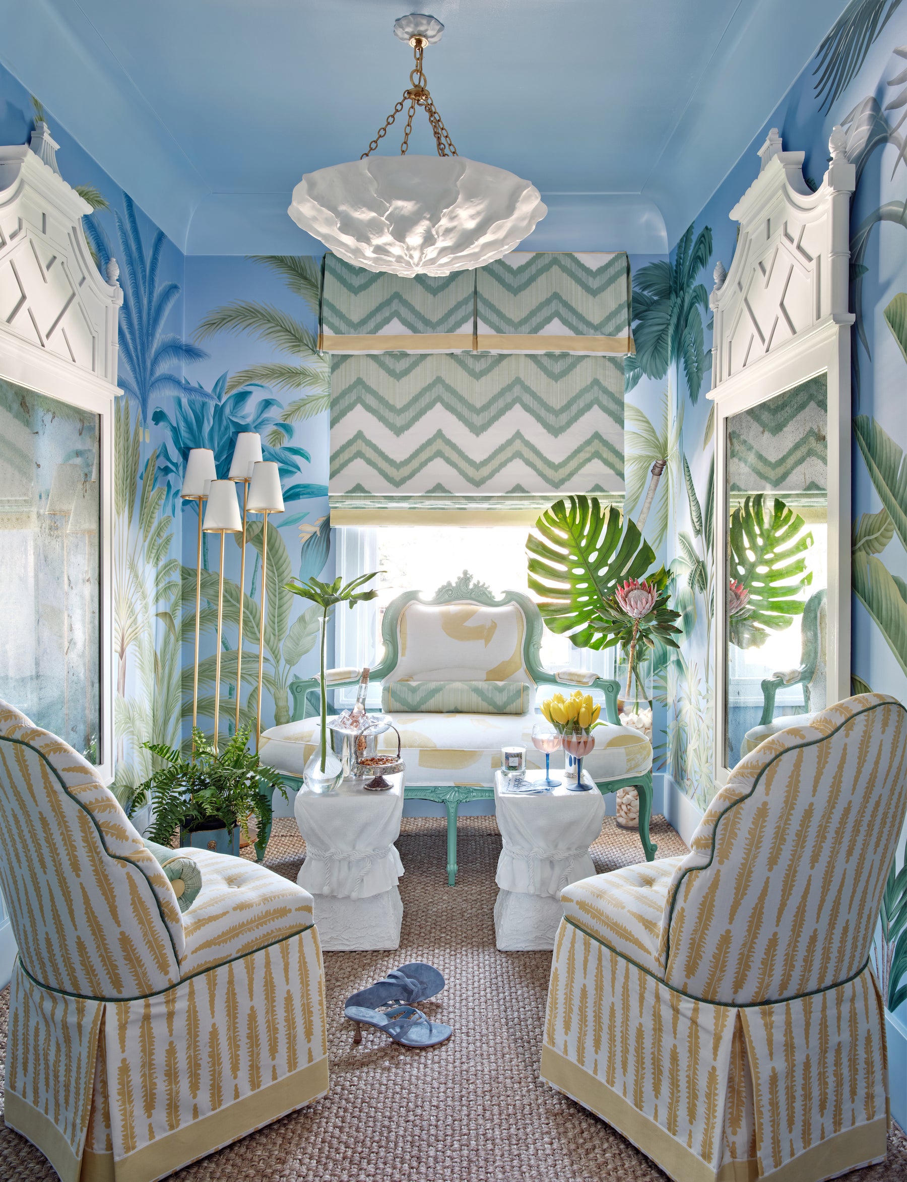 Fronds Custom – Hand-Painted Wallpaper by Aqualille